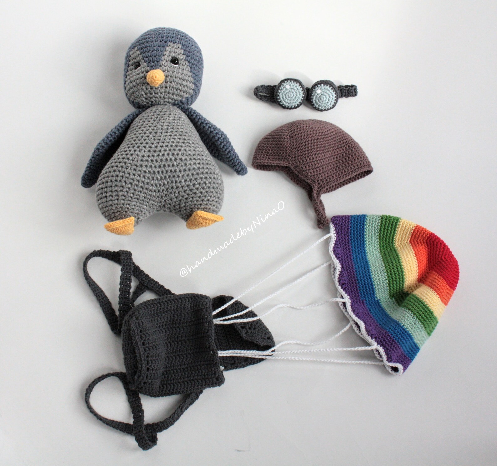 Pattern Edvind the Penguin Becomes a Parachute Jumper. - Etsy