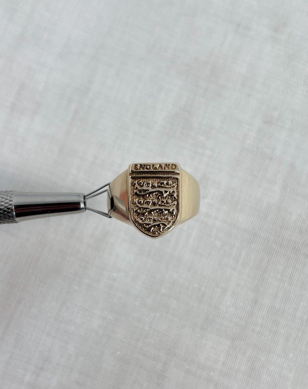 Vintage 9ct Yellow Gold England Three Lions Signet Ring - Etsy