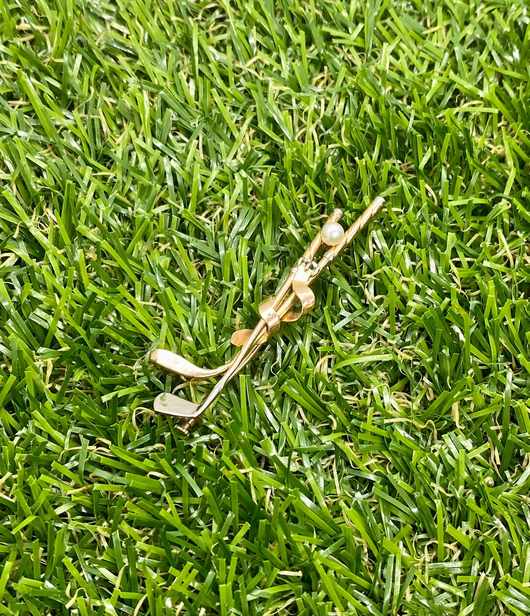 9ct Gold Two Tone Golf Clubs Brooch With Pearl - Etsy UK