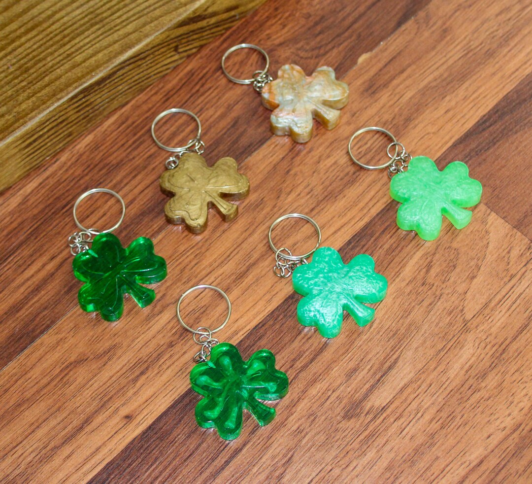 Shamrock Keychains - Etsy