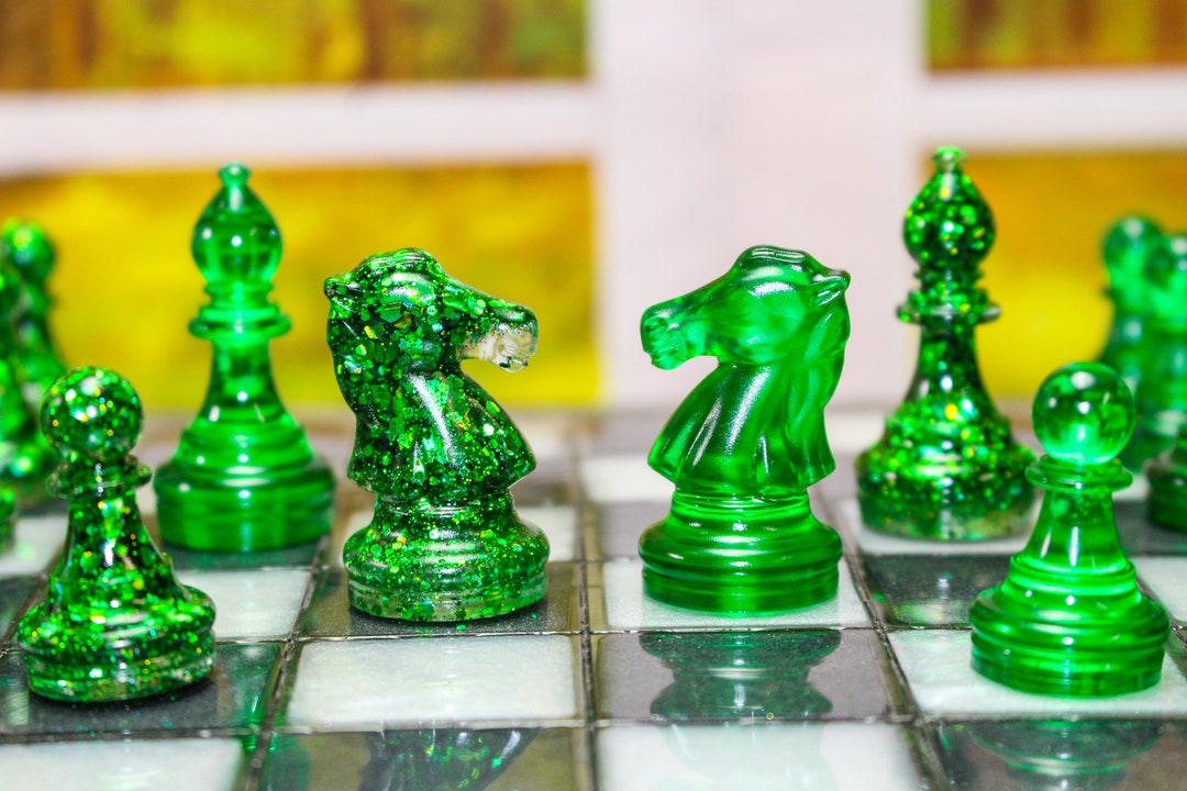 Green and Glitter Chess Pieces, Set of 32 - Etsy