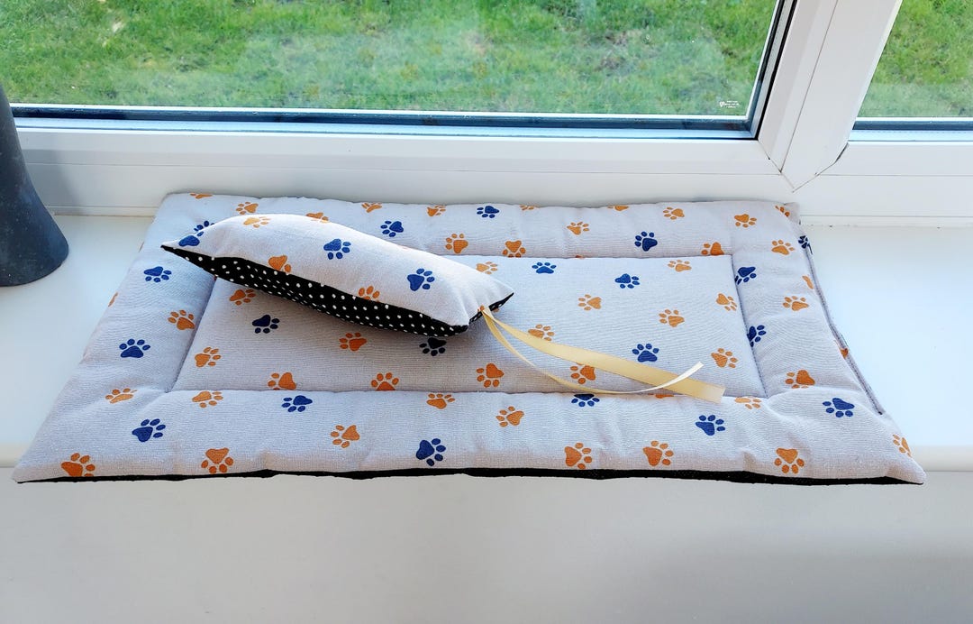 Cat None Slip Window Sill Mat Paw Prints Design, Cat Kick Toy Included ...