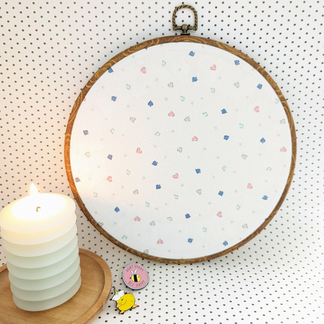 Pin Badge Display Hoop Hoop Pin Display Pin Badge Banner Pin Collection ...