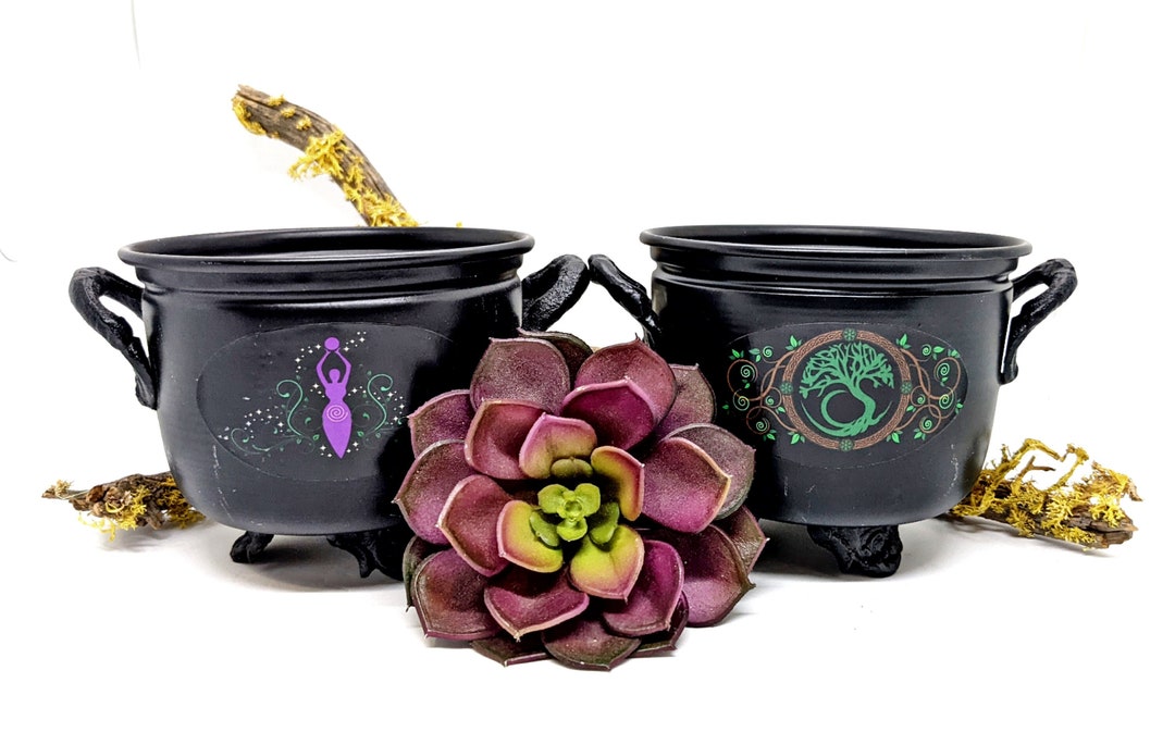 Metal Cauldron With Design - Perfect for Your Altar! - Etsy