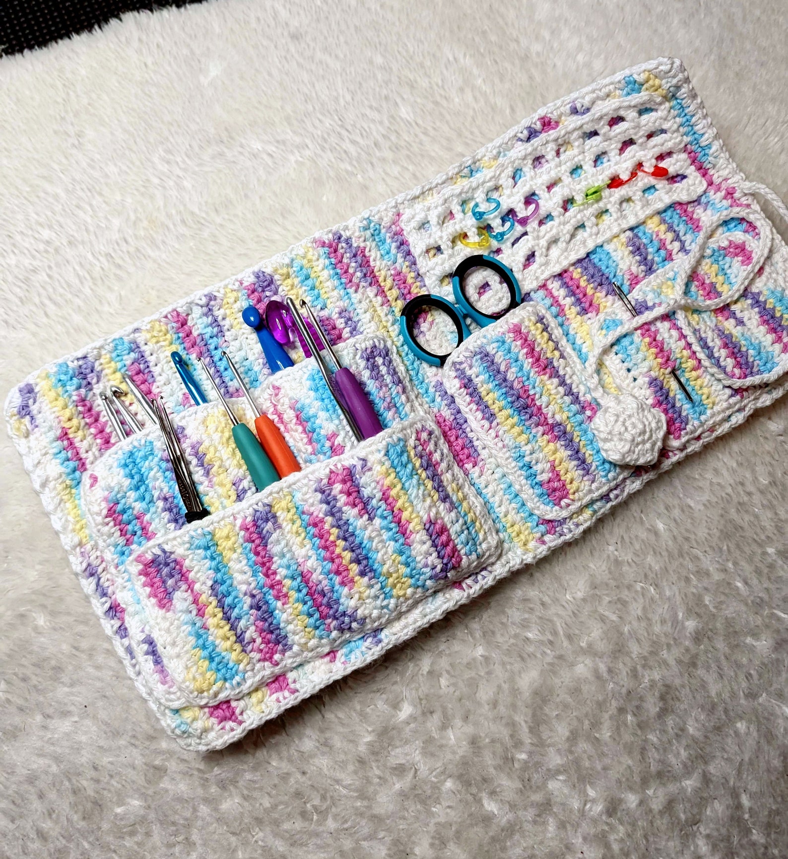 PDF 'cro-shell Hook Caddy' Crochet Pattern - Etsy Canada