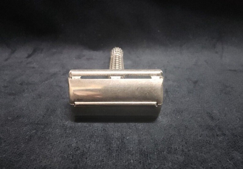 Vintage Gillette 1960s Slim Super Speed Safety Razor D1 Twist to Open ...