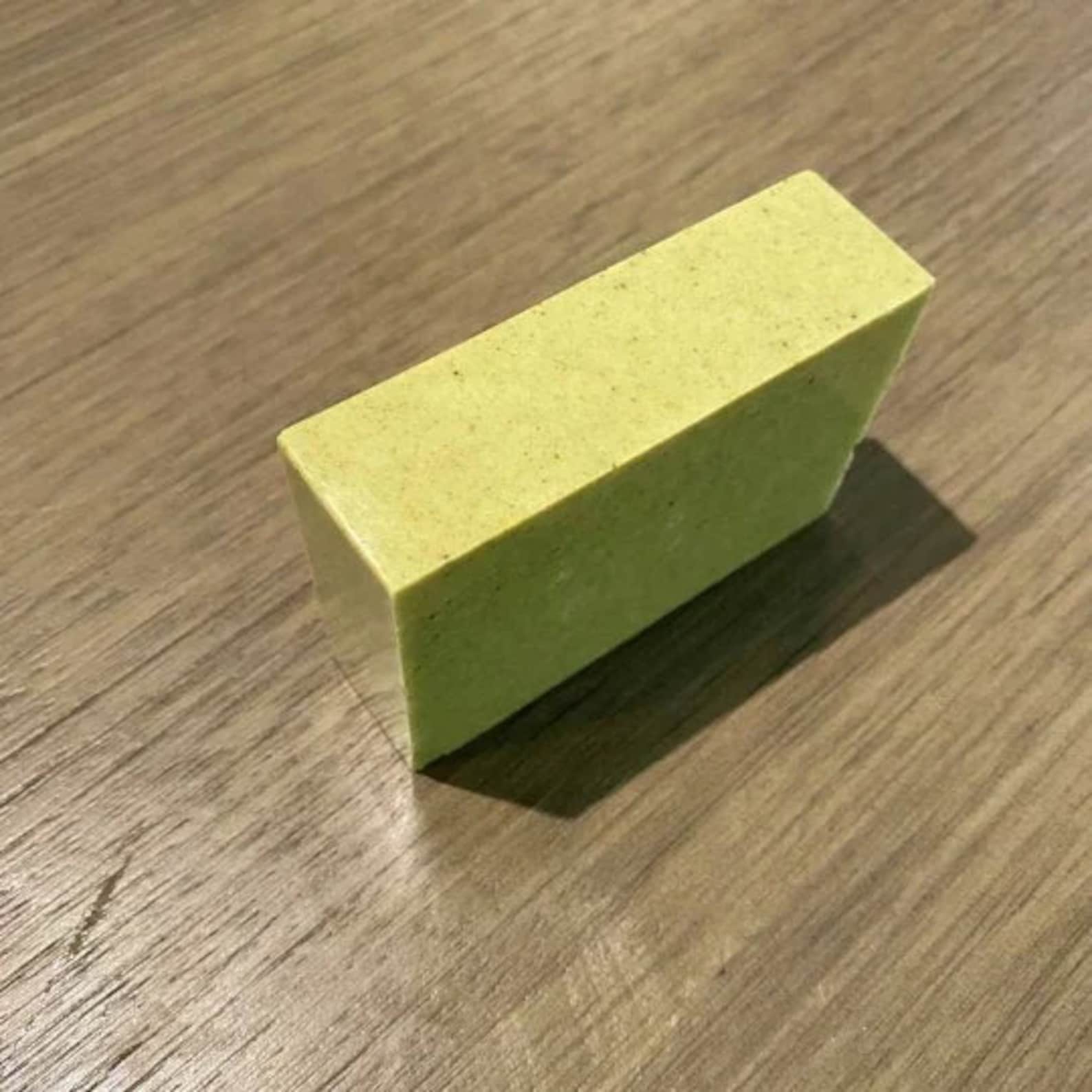 Moringa Soap With Vitamin E Oil and Shea Butter, Moisturizing Soap for ...