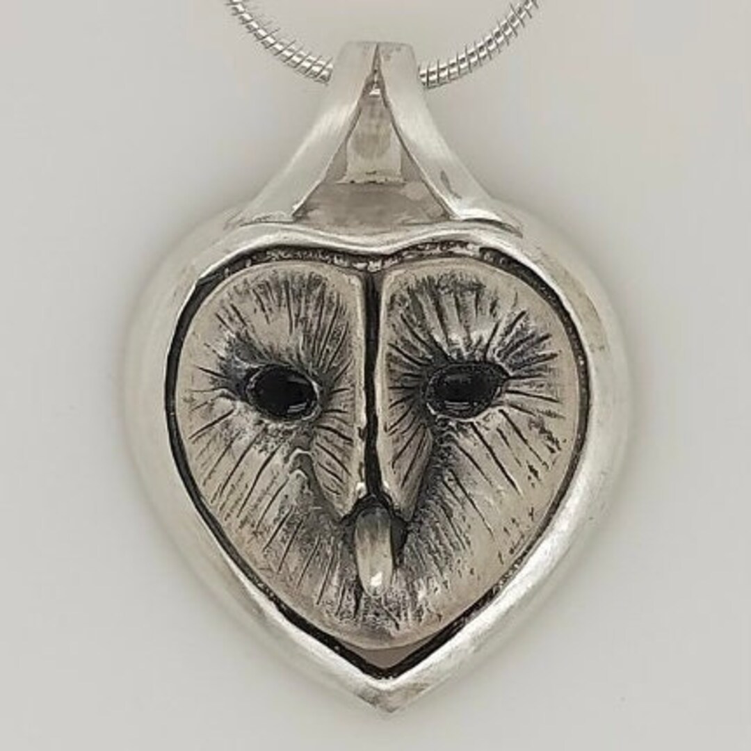 Brooke Stone Barn Owl Silver Necklace - Etsy