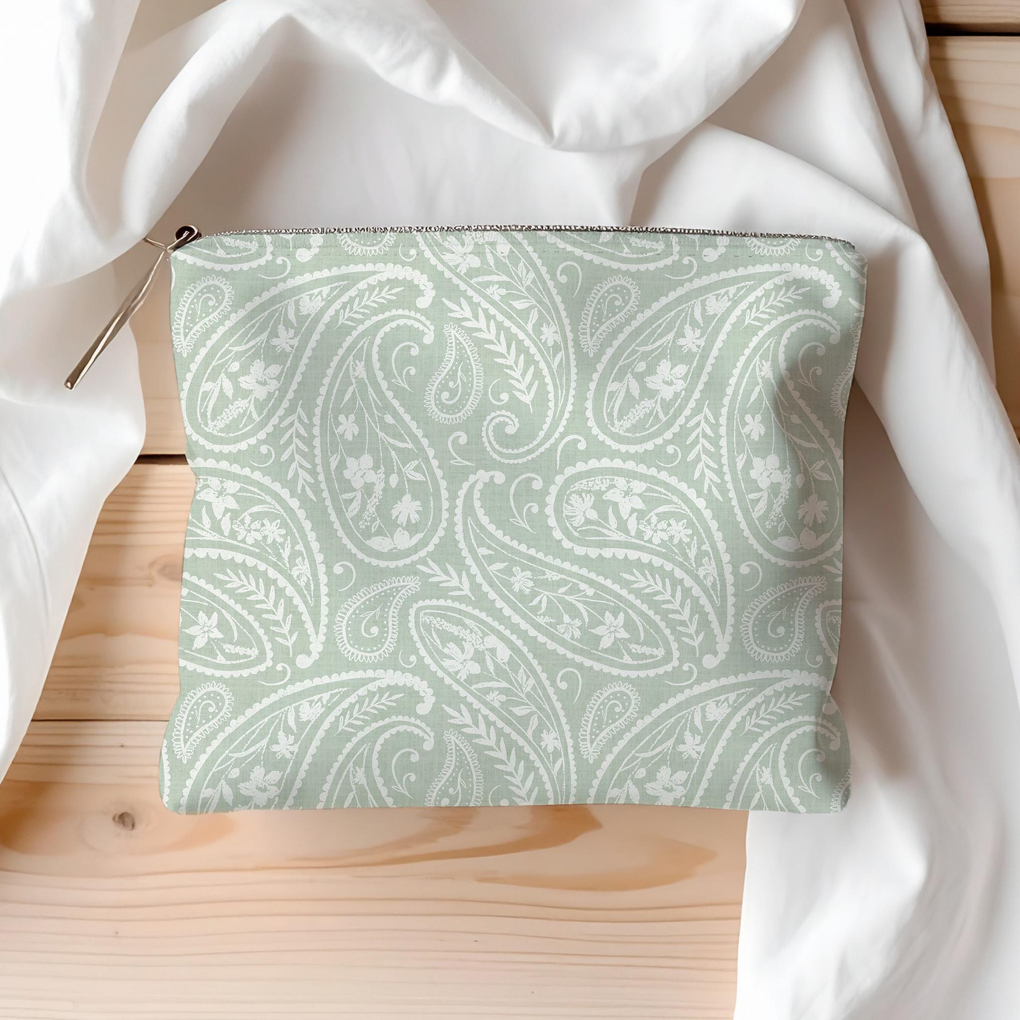 Sage Green Wildflower Paisley Seamless Pattern, Floral Paisley ...
