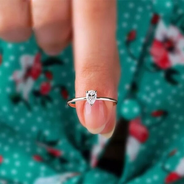 Water Drop Engagement Ring - Etsy