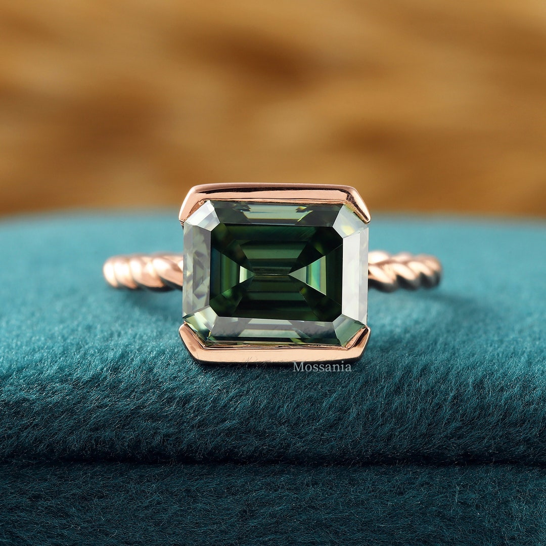 3 Carat Green Emerald Cut Moissanite Engagement Ring / Art - Etsy