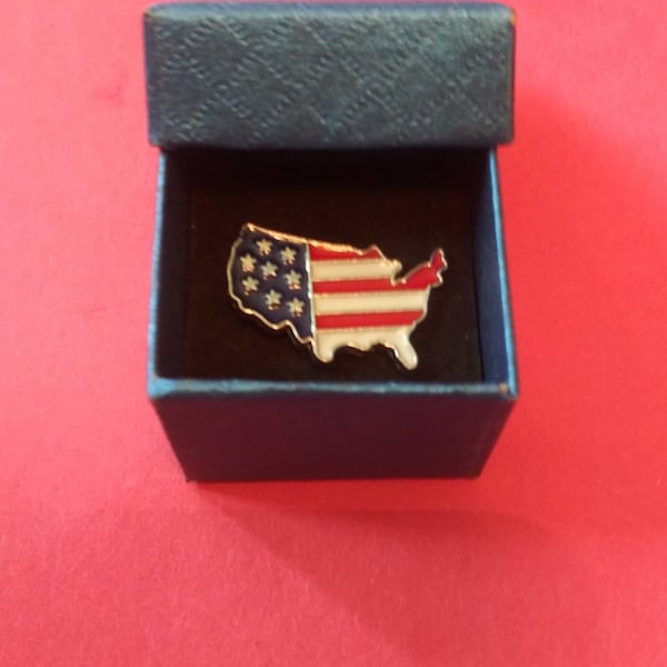 Patriotic Pin - Etsy