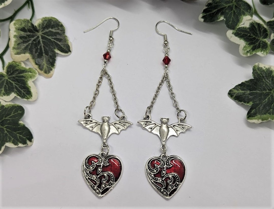 Stunning Gothic Vampire Bat With Deep Red Enamelled Heart and Glass ...
