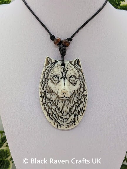 Stunning Spirit Wolf Necklace Acrylic Wolf Head Pendant With - Etsy