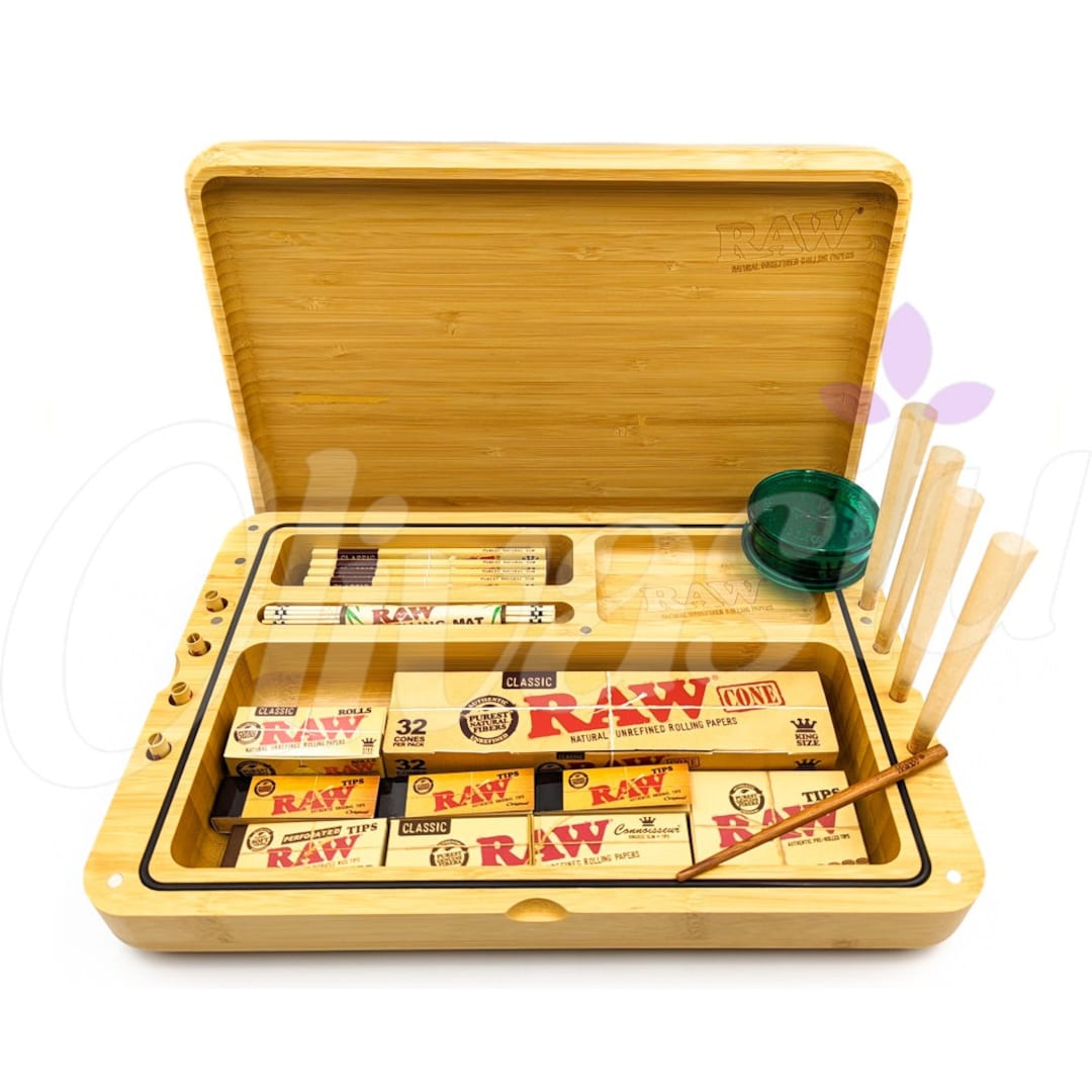 RAW SPIRIT BOX - Wooden Rolling Tray Box With Cones, Papers and Tips ...
