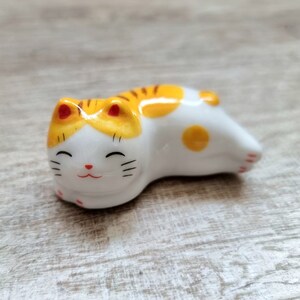 Kawaii Sleeping Napping Cats Kitten Brush Rest | Chopstick Rest ...