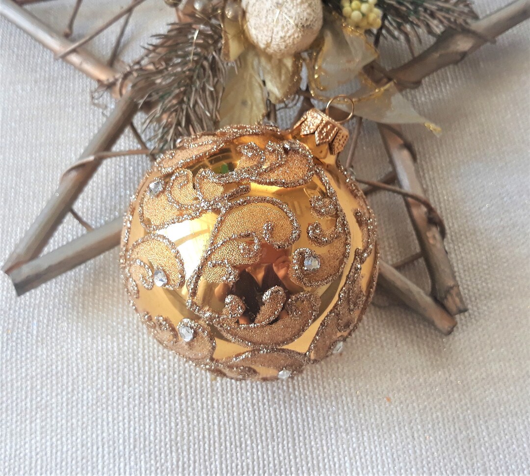 Gold Ball Christmas Ornament, Christmas Ornaments Ball Traditional ...