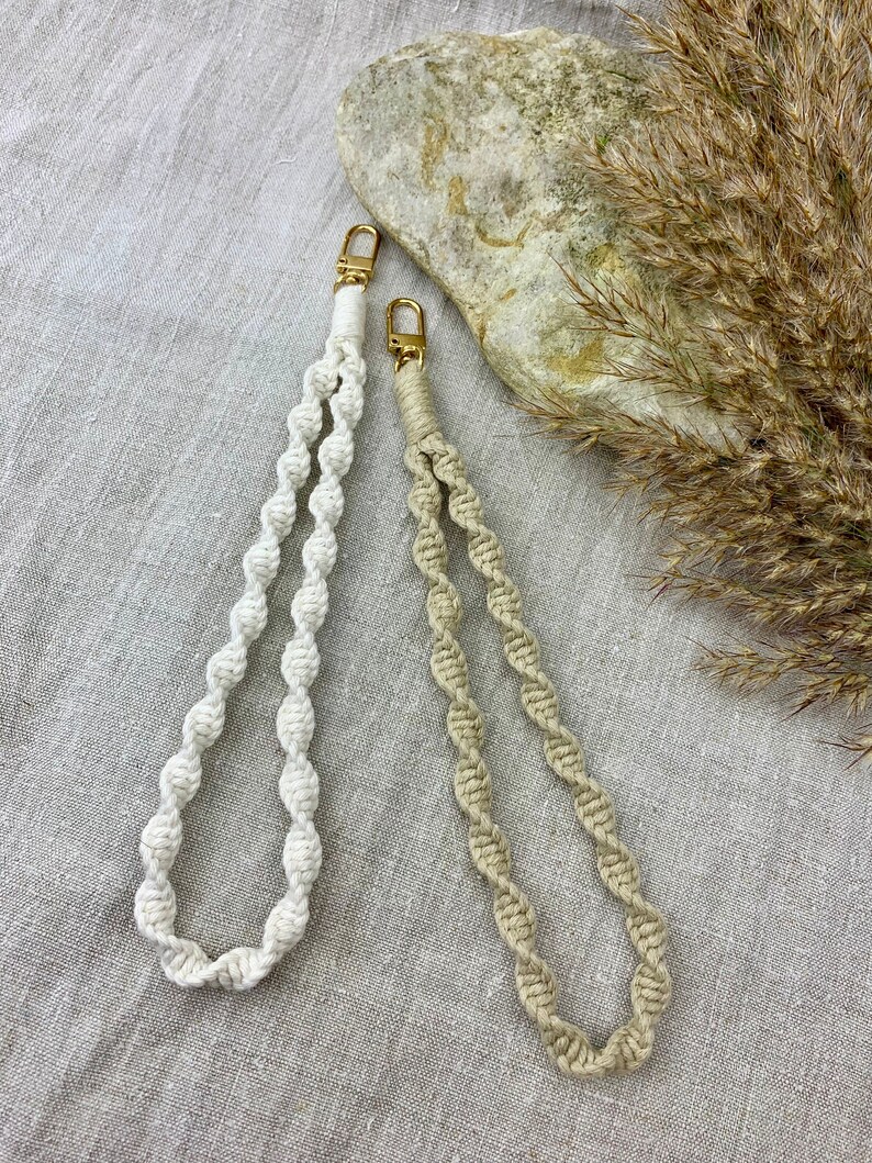 Macrame Wristlet Keychain, Handmade Boho Keyring, Hand-knotted Key Holder, Bag Charm, Cotton ...