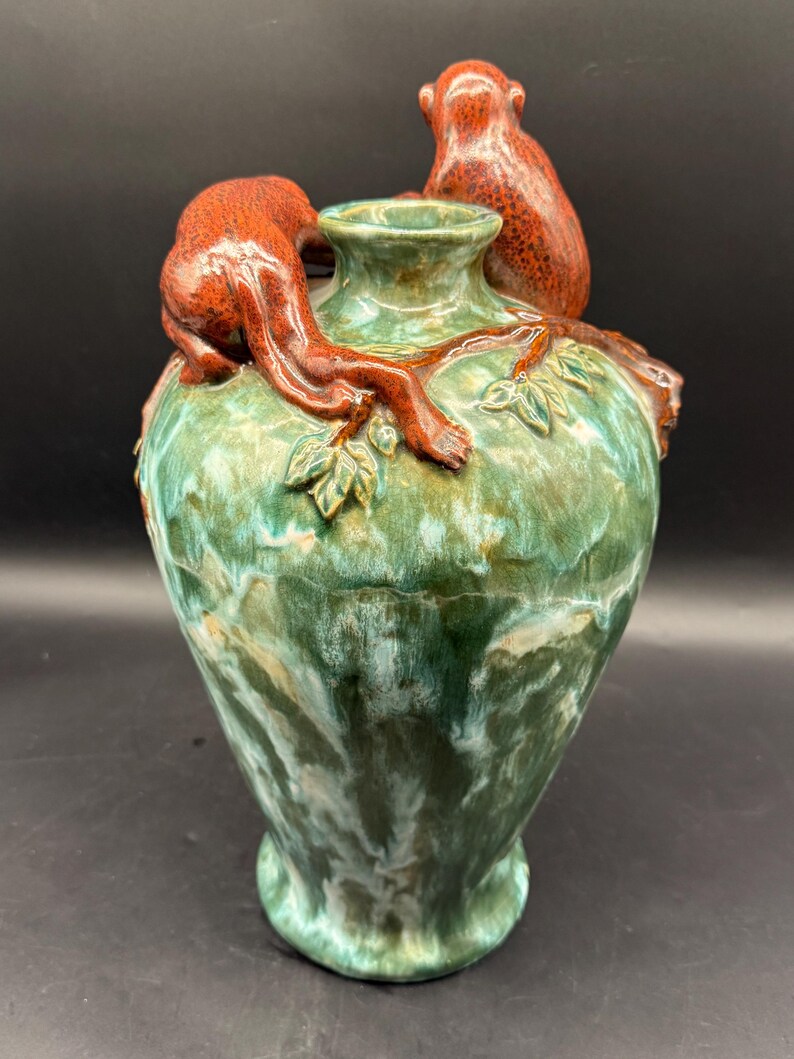 Vintage Majolica-style Monkey Vase – Hand-painted Ceramic Jungle Scene ...