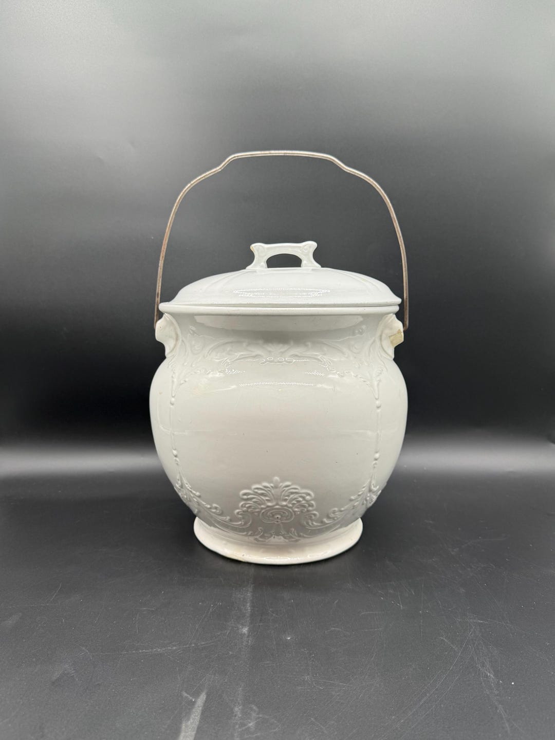 1900s Homer Laughlin Ironstone White Large Slop Jar or Chamber Pot With ...