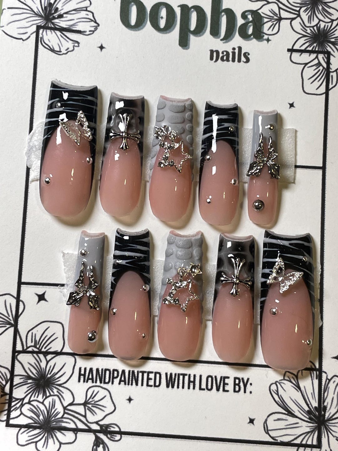 Black Silver Opium Nails, Alt Chrome Zebra Set, BB Belt Aura Nail Chain ...