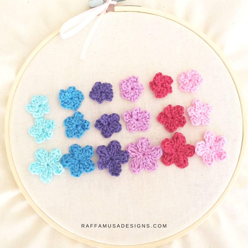 Crochet Pattern - Flower Appliques - Floral Embellishments - Etsy