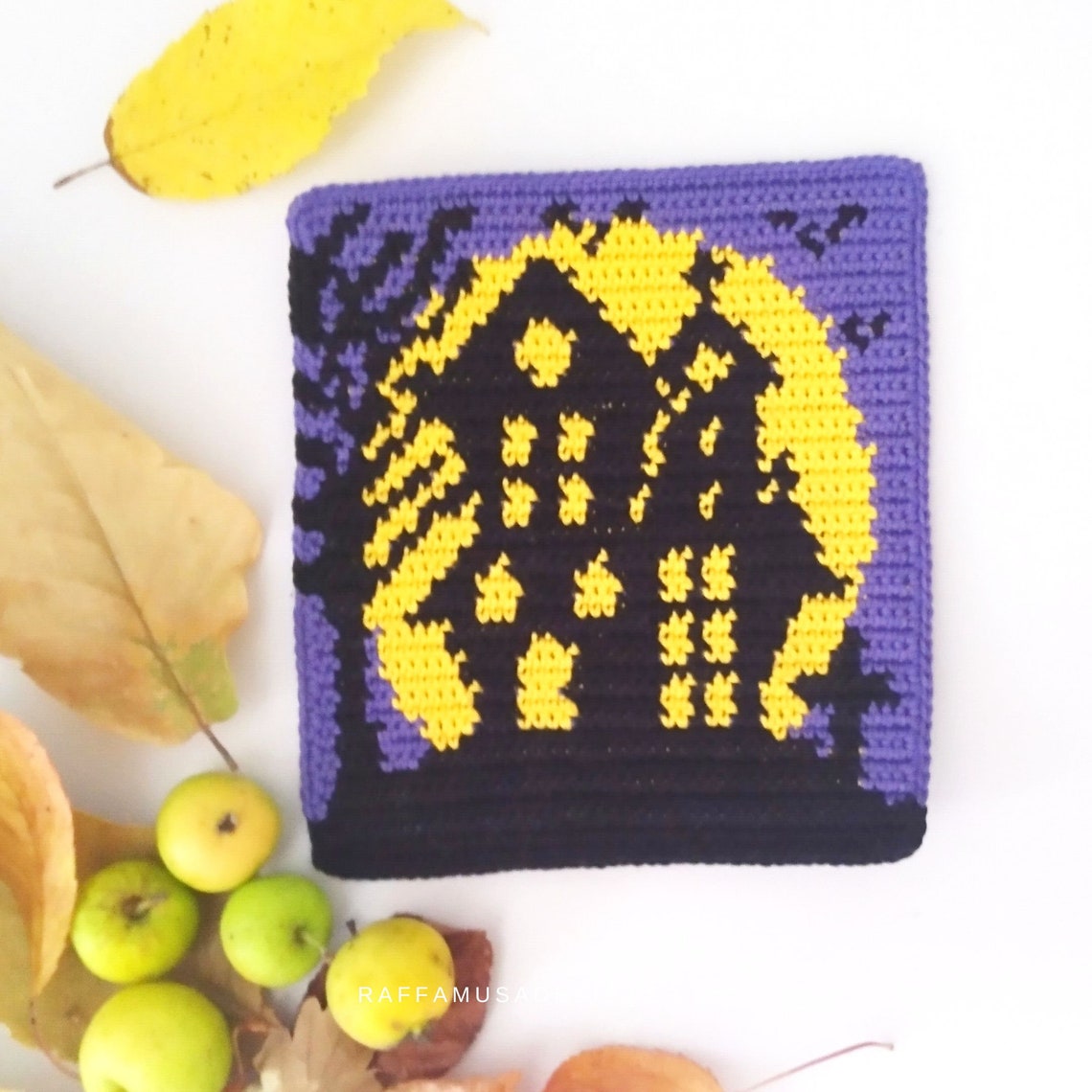 Crochet Pattern - Haunted House Wall Hanging - Tapestry Crochet Square ...