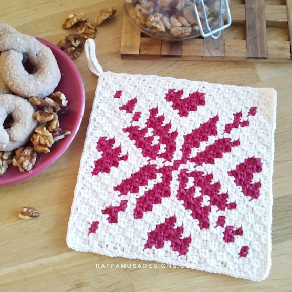 Crochet Pattern Nordic Christmas Snowflake Potholder | Etsy