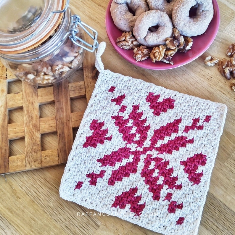 Crochet Pattern Nordic Christmas Snowflake Potholder - Etsy