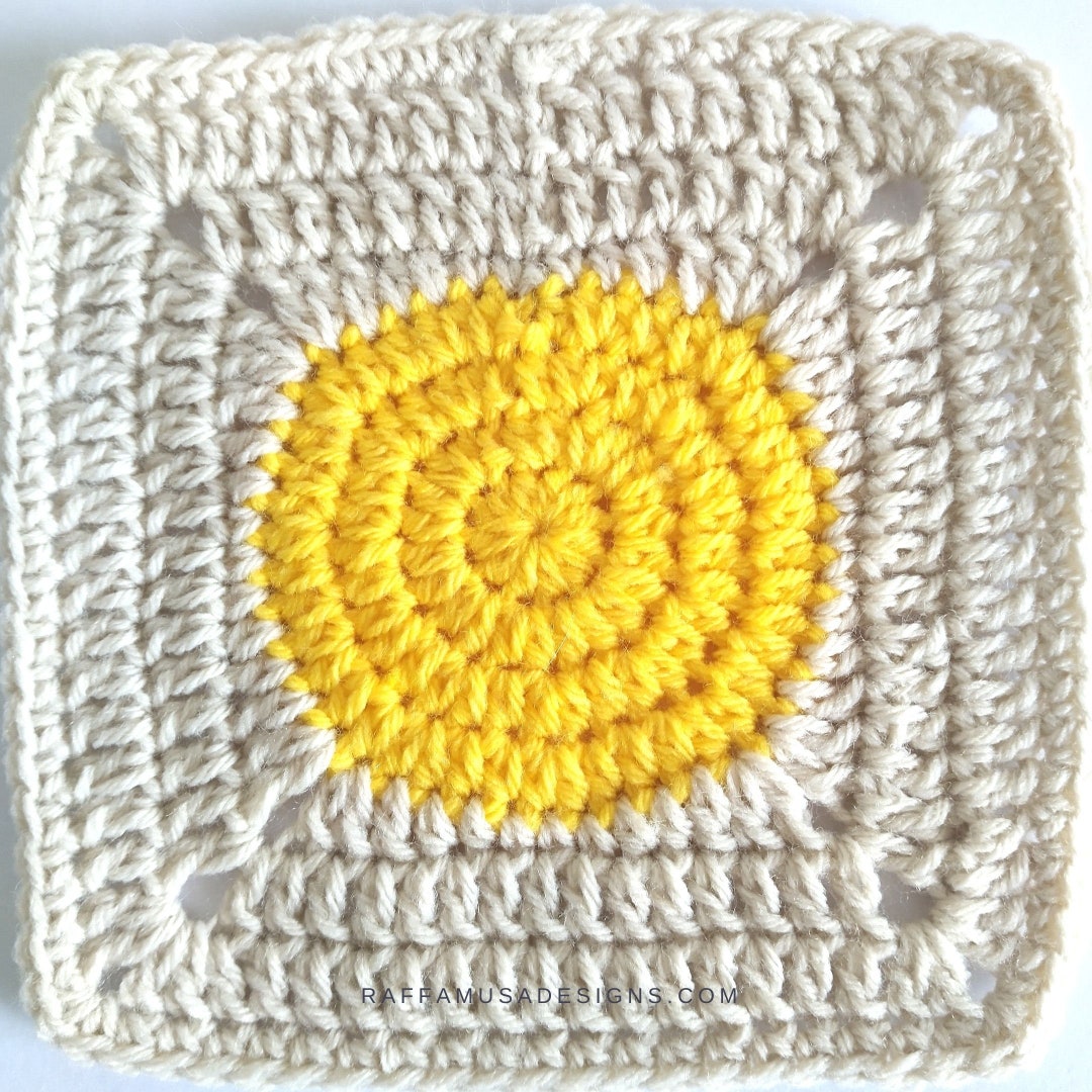 Crochet Pattern ~ Simple Circle Granny Square – Round Dot Crochet Block ...