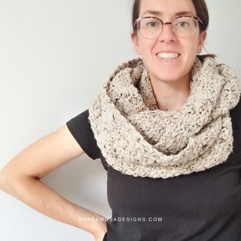 Crochet Pattern - Chunky Infinity Scarf - Log Cabin Double-wrap Cowl ...
