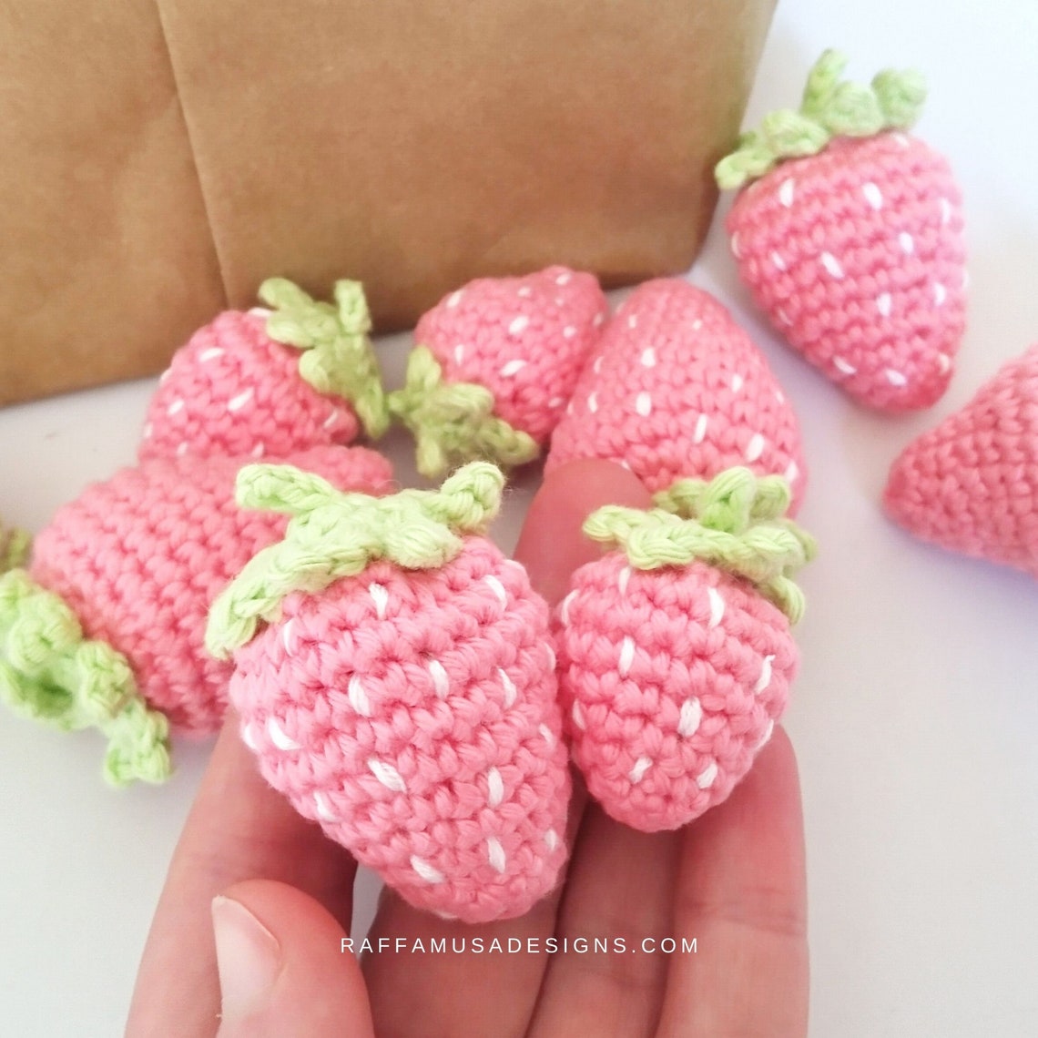 Crochet Pattern Strawberry Amigurumi Small and Large - Etsy