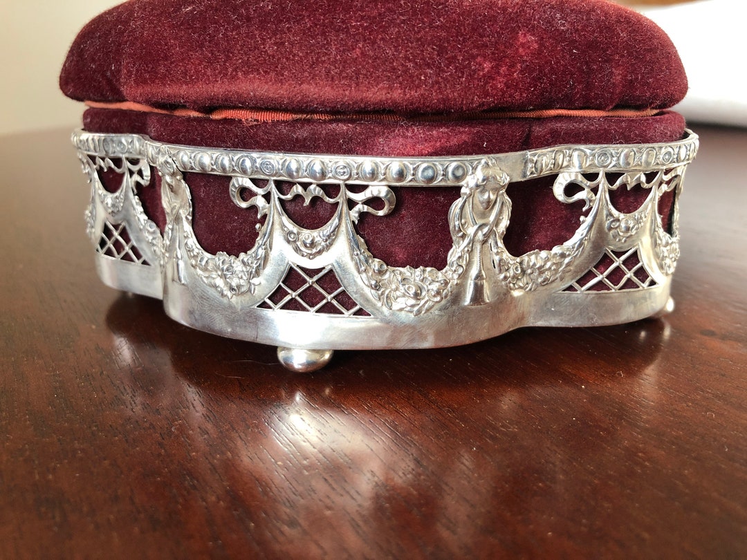 Antique 1906 Silver & Red Velvet Jewellery Multi-ring Box With Hat Pin ...