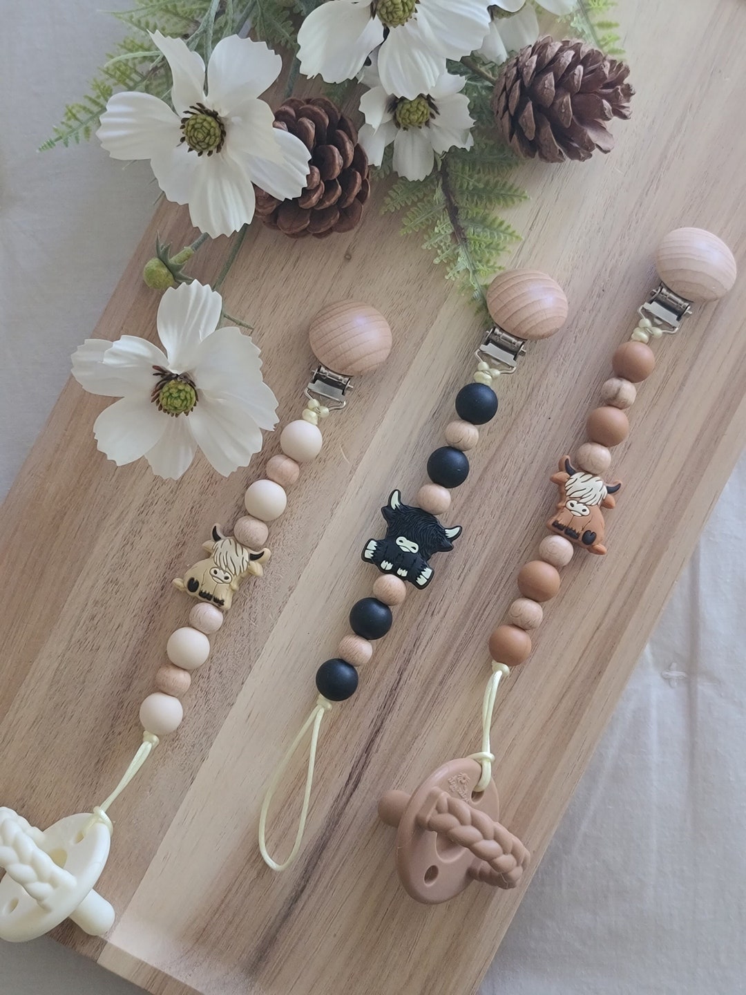 Highland Cow Pacifier Clip | Farm Pacifier Clip | Cow Dummy Clip | Cow ...