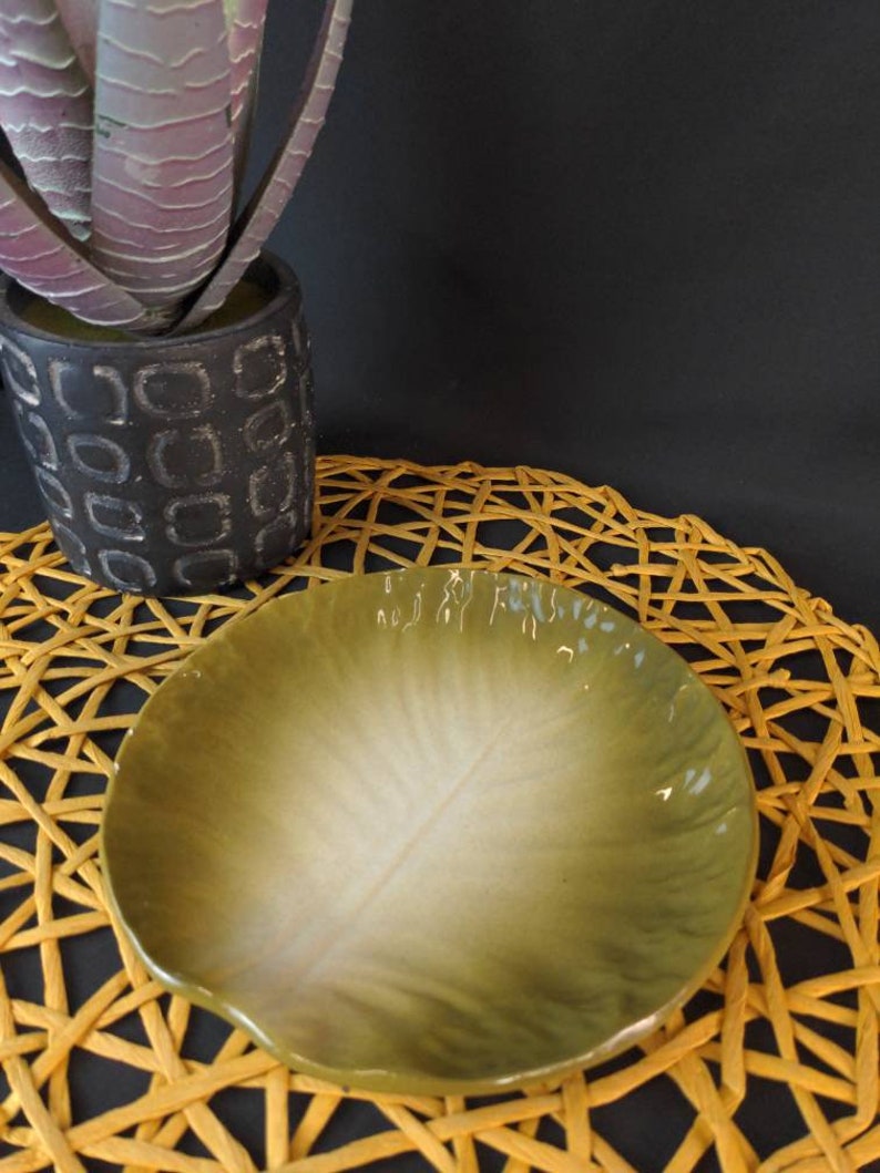 Vintage Italian Cabbage Leaf 7 Relish Tray ITALY - Etsy
