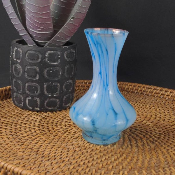 Cool Vase - Etsy