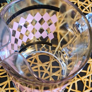 Awesome Hazel Atlas Harlequin Argyle Pink Heavy-duty 64oz Ice Lip ...