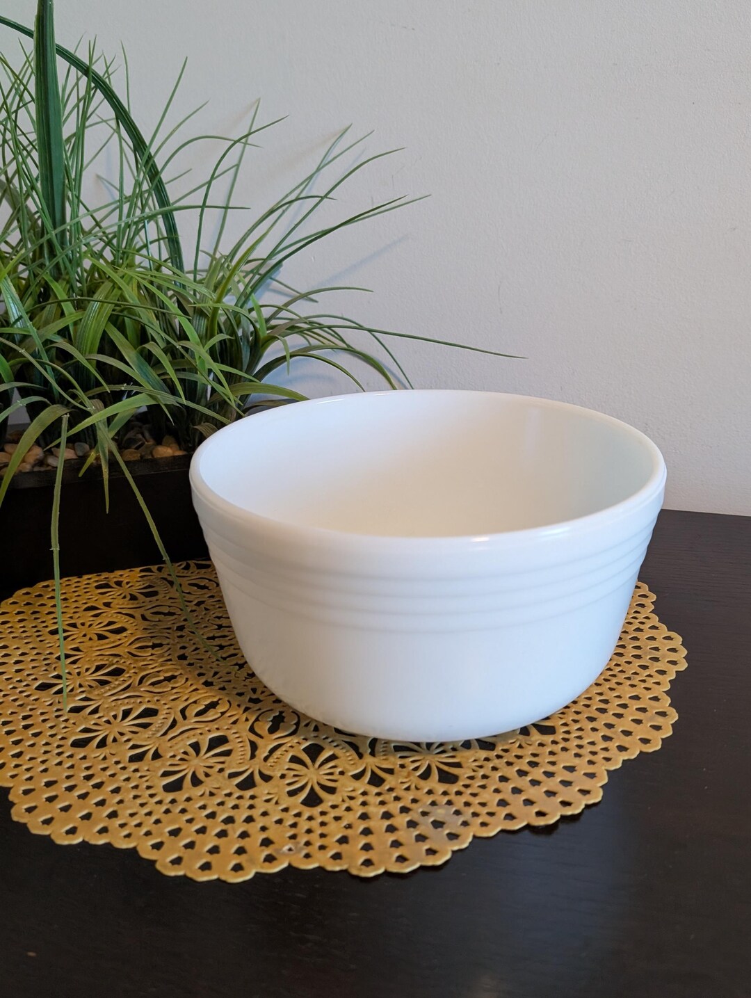 Mid-century Pyrex 9" Milk Glass Heavy Duty Mixing Bowl for Hamilton ...