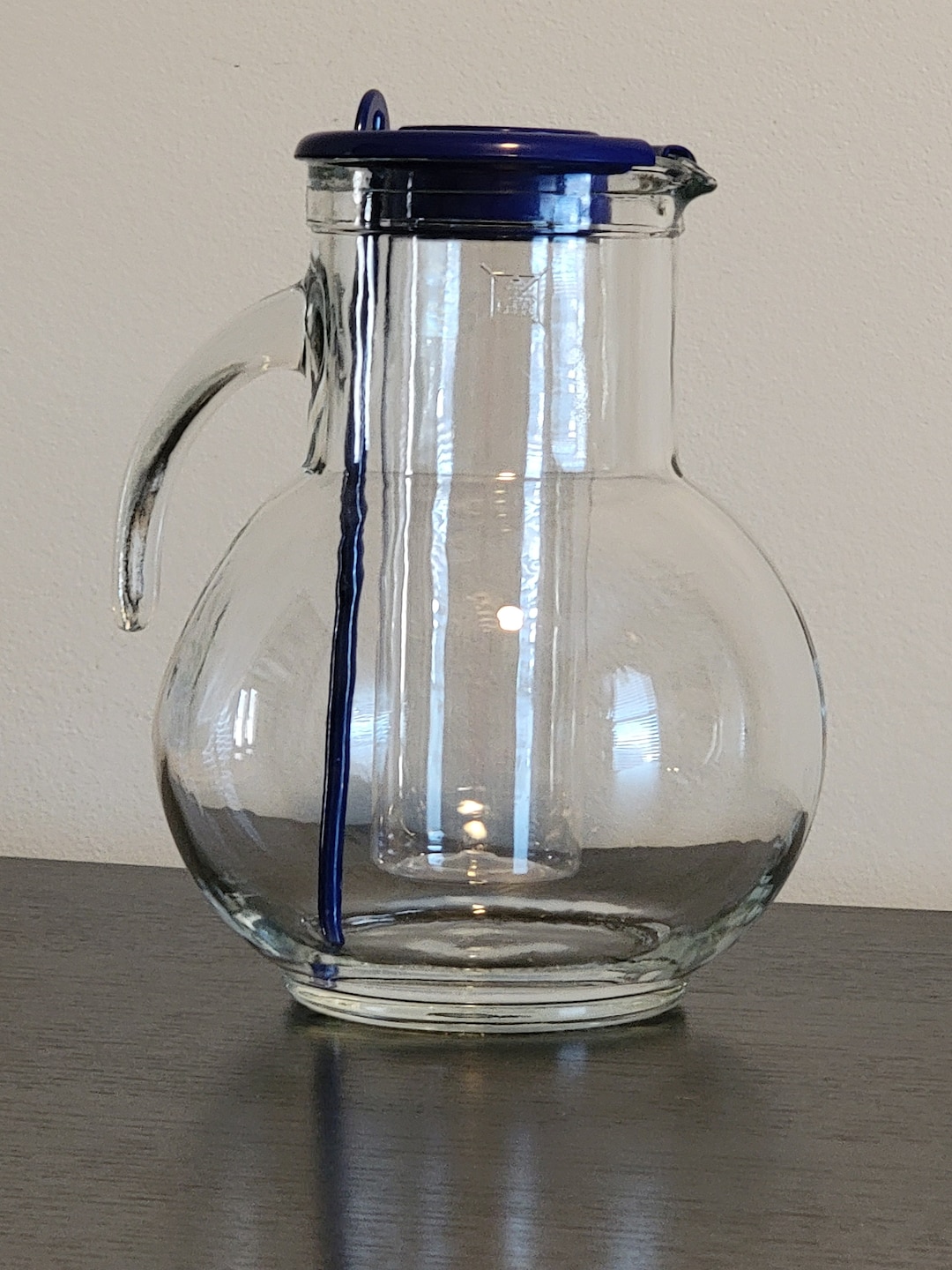 Super Cool Bormioli Rocco Glass Pitcher/water Jug With Lid, Ice Chamber ...