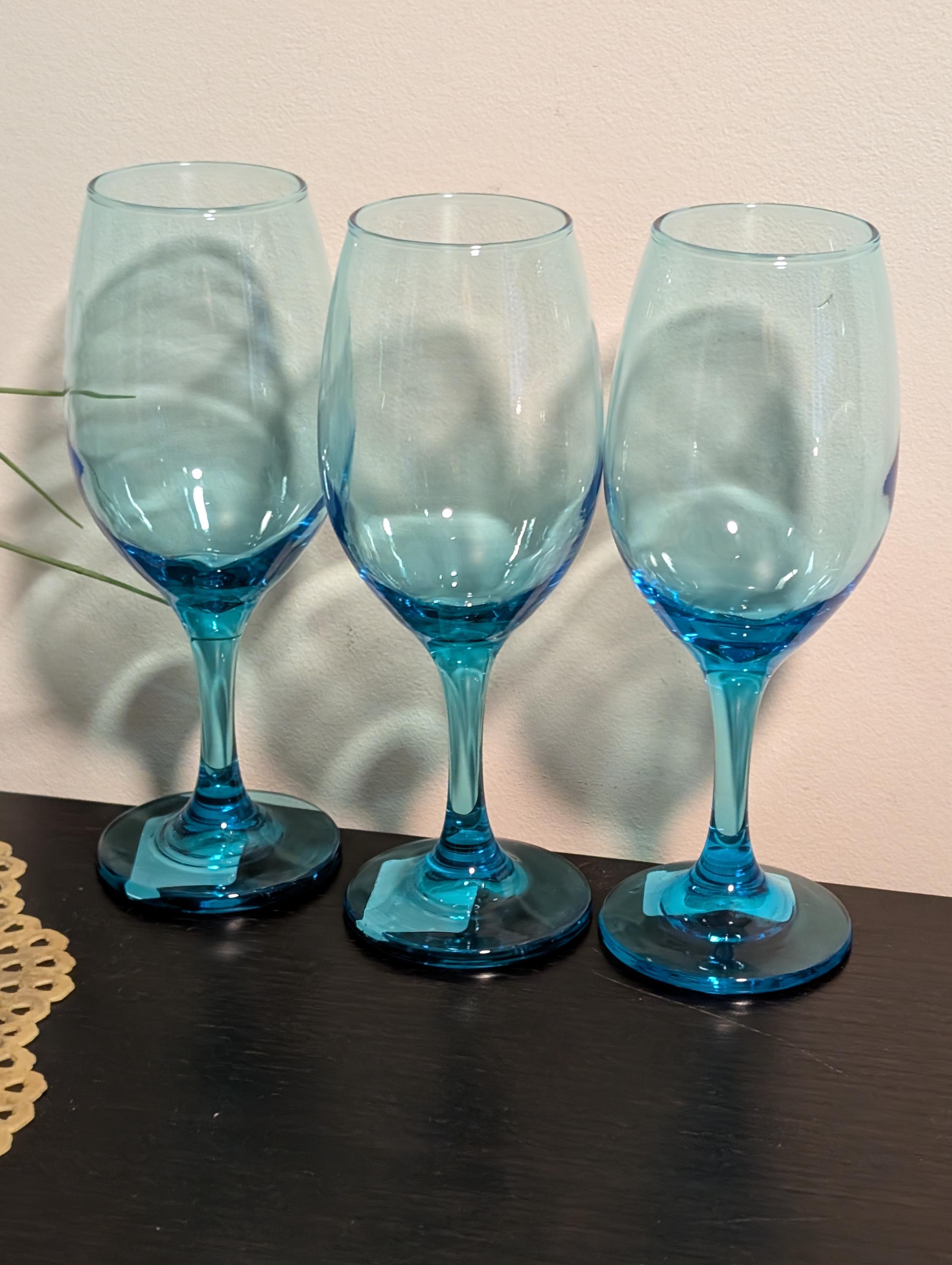 Awesome Cristar Rioja Electric Blue 13oz Water Goblet Set of 3 ...