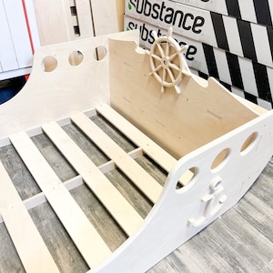 Pirate Ship Floor Bed for Child Children’s Ship Bed Toddler Pirate Ship ...