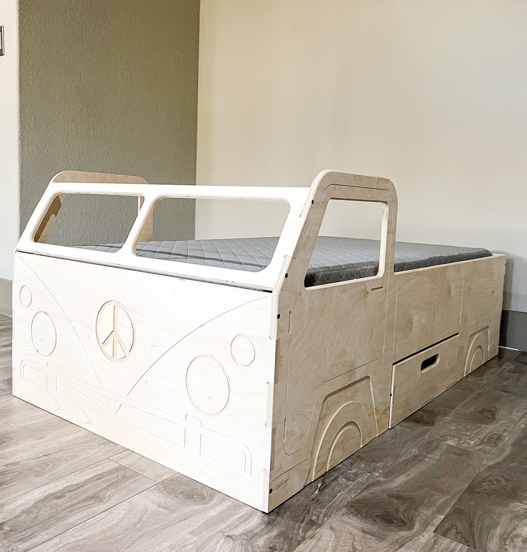 LENNY Vintage Bus Bed Montessori Floor Bed Camper Bed for Kids Kids ...