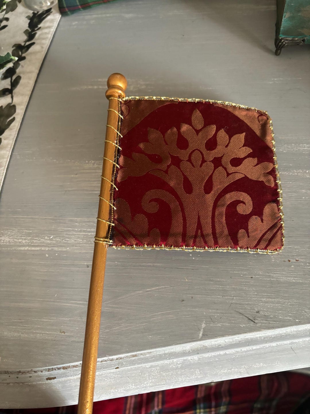 Renaissance Flag Fan - Etsy