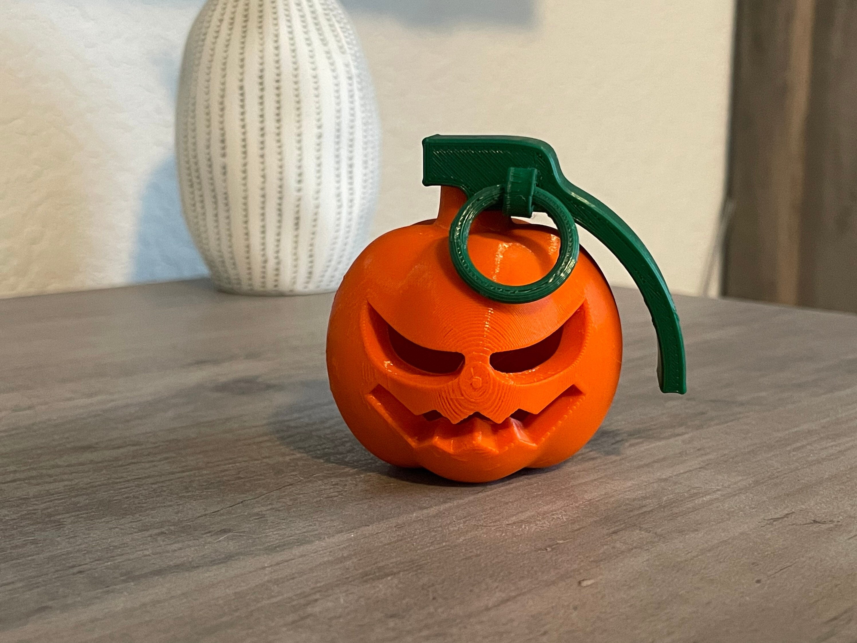 Tactical Halloween Jack-o-lantern Grenade Toy - Plastic Pumpkin Grenade ...