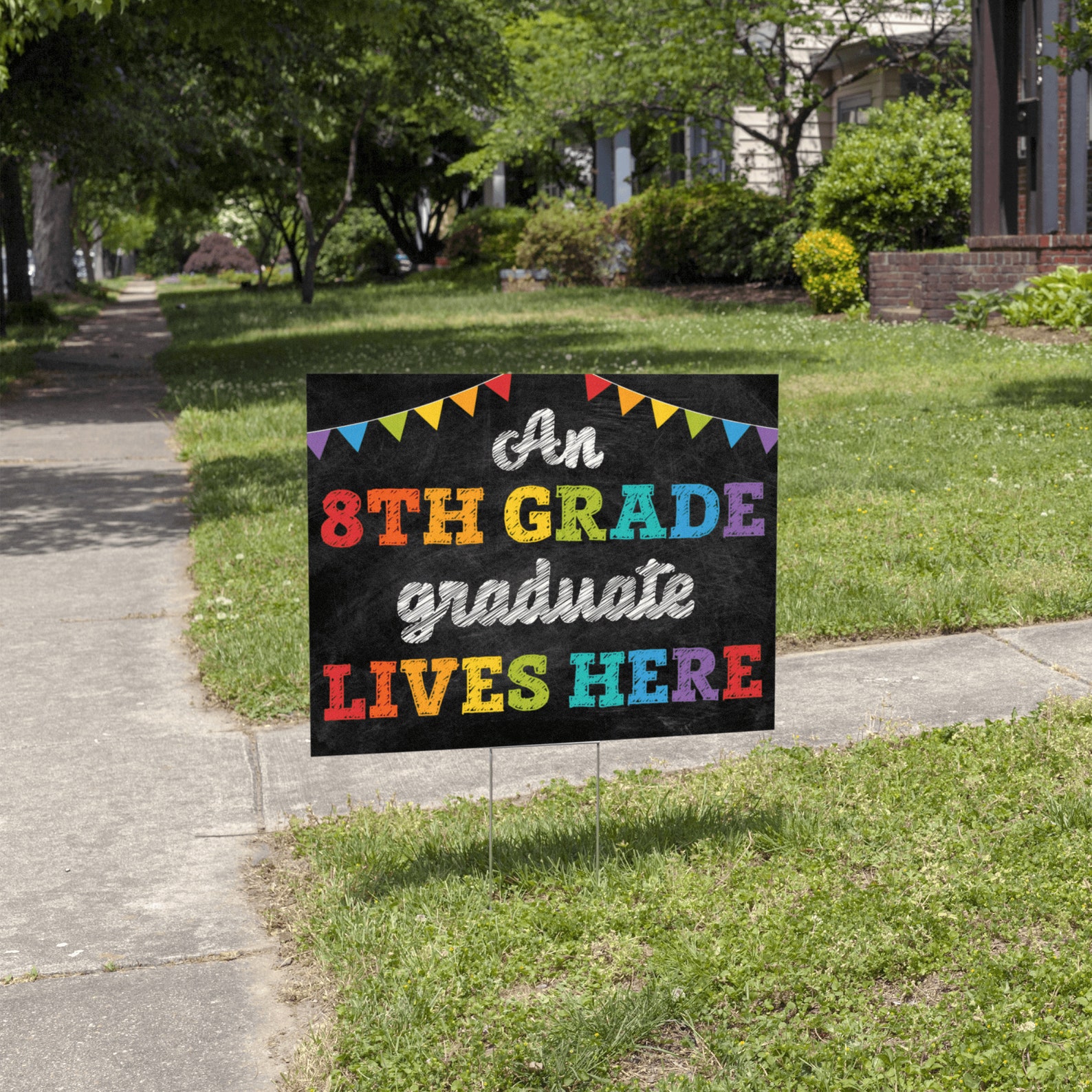An 8th Grade Graduate Lives Here Yard Sign . 8th Grade - Etsy