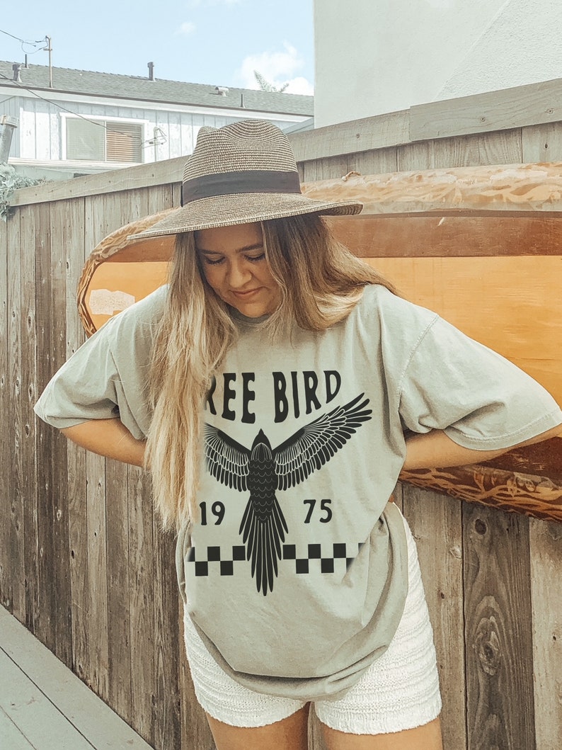 Freebird Graphic Tee, Retro Vintage Inspired Tshirt, Boho Hippie Tee - Etsy