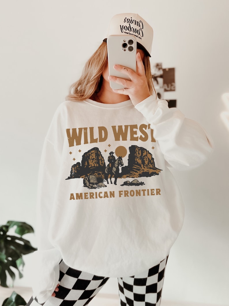 Wild West Crew, Trendy Western Cowgirl Sweatshirt, Boho Vintage ...