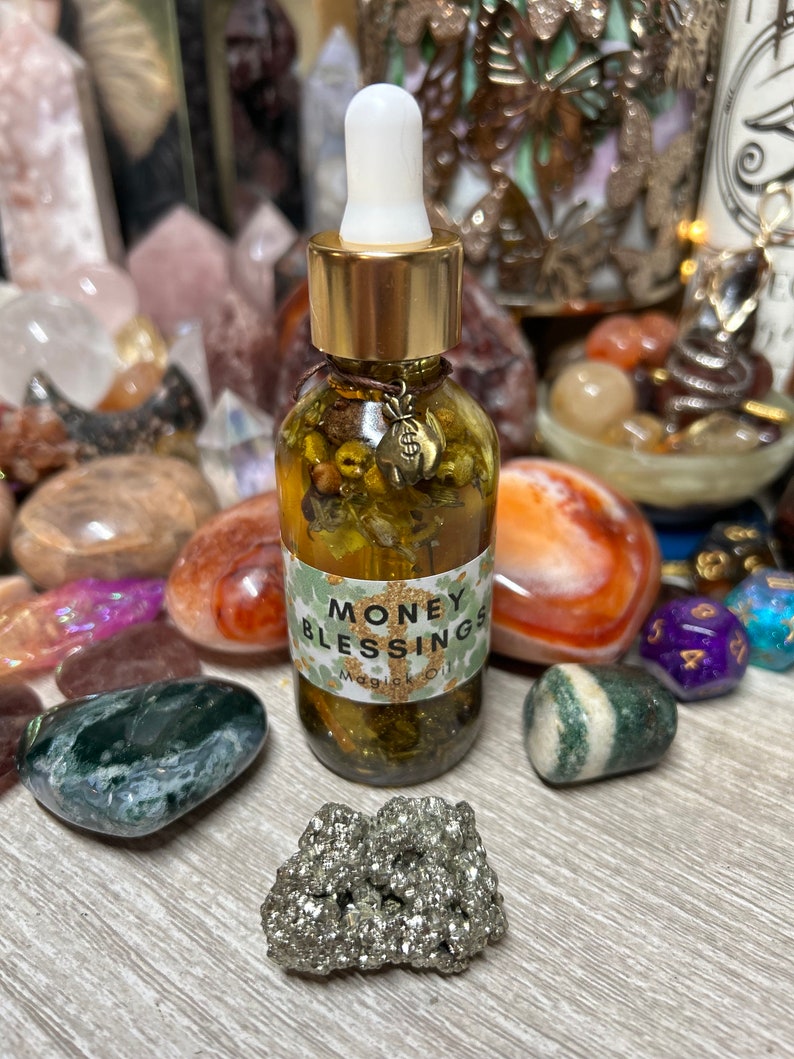 Money Blessings Magick Oil Money Drawing Oil Money - Etsy