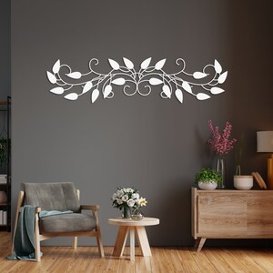 Leafy Ivy Metal Wall Art Style Style, Texture Paint Circle Style Bubble ...