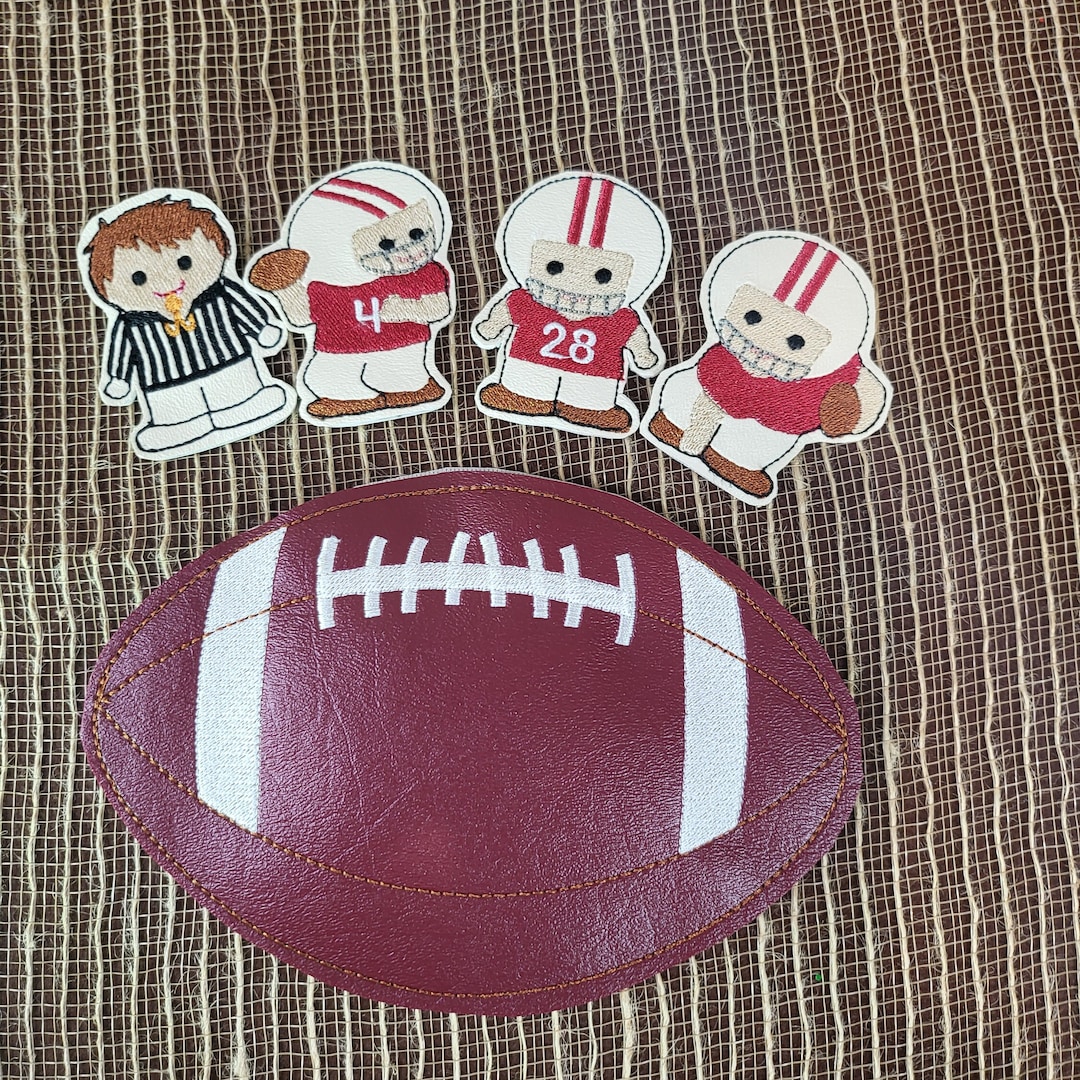 Football Sports Finger Puppets - Football Finger Puppets for Boys ...